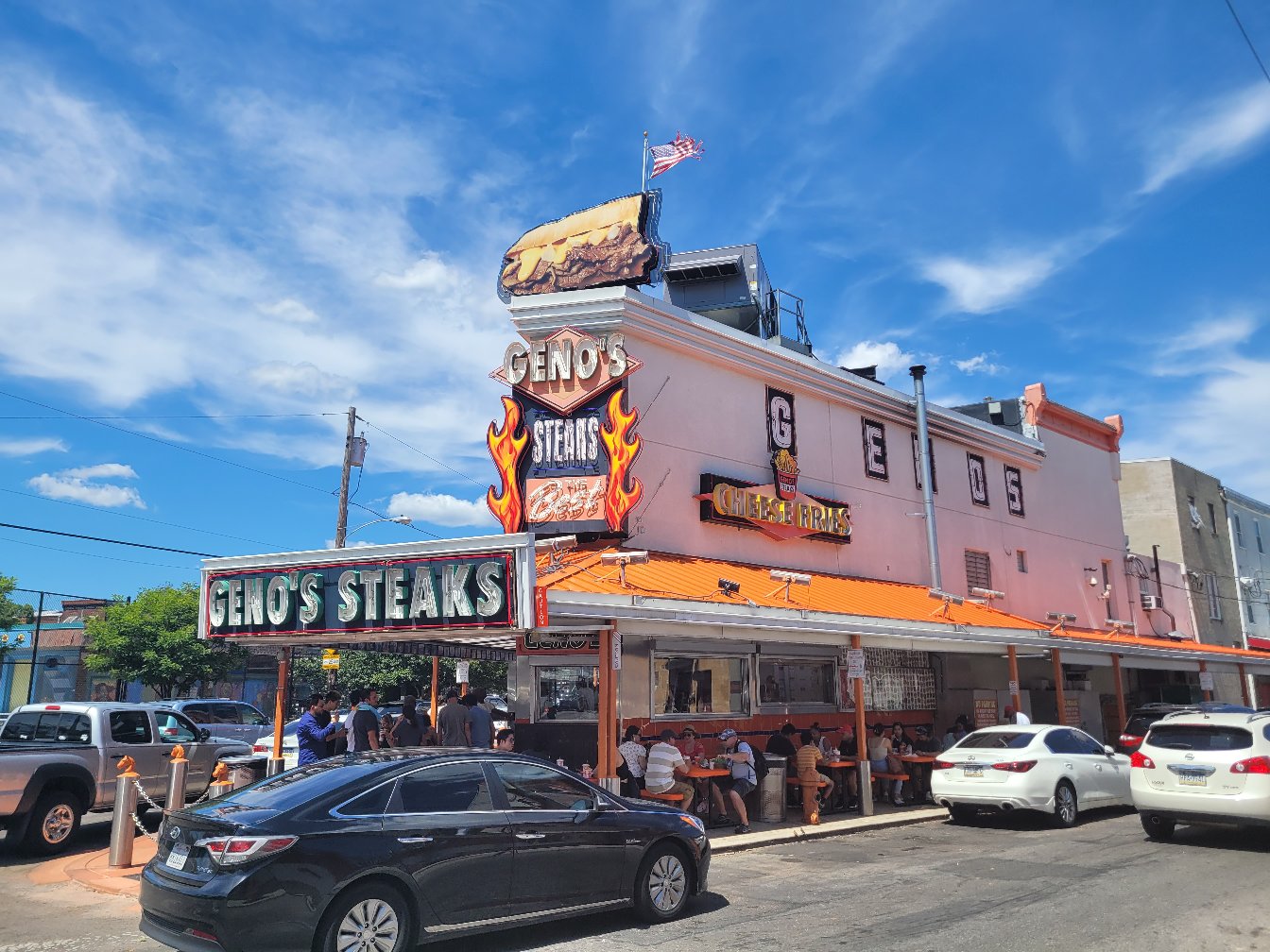 Geno’s Steaks Review – Philadelphia, Pa. - The Square Reviews